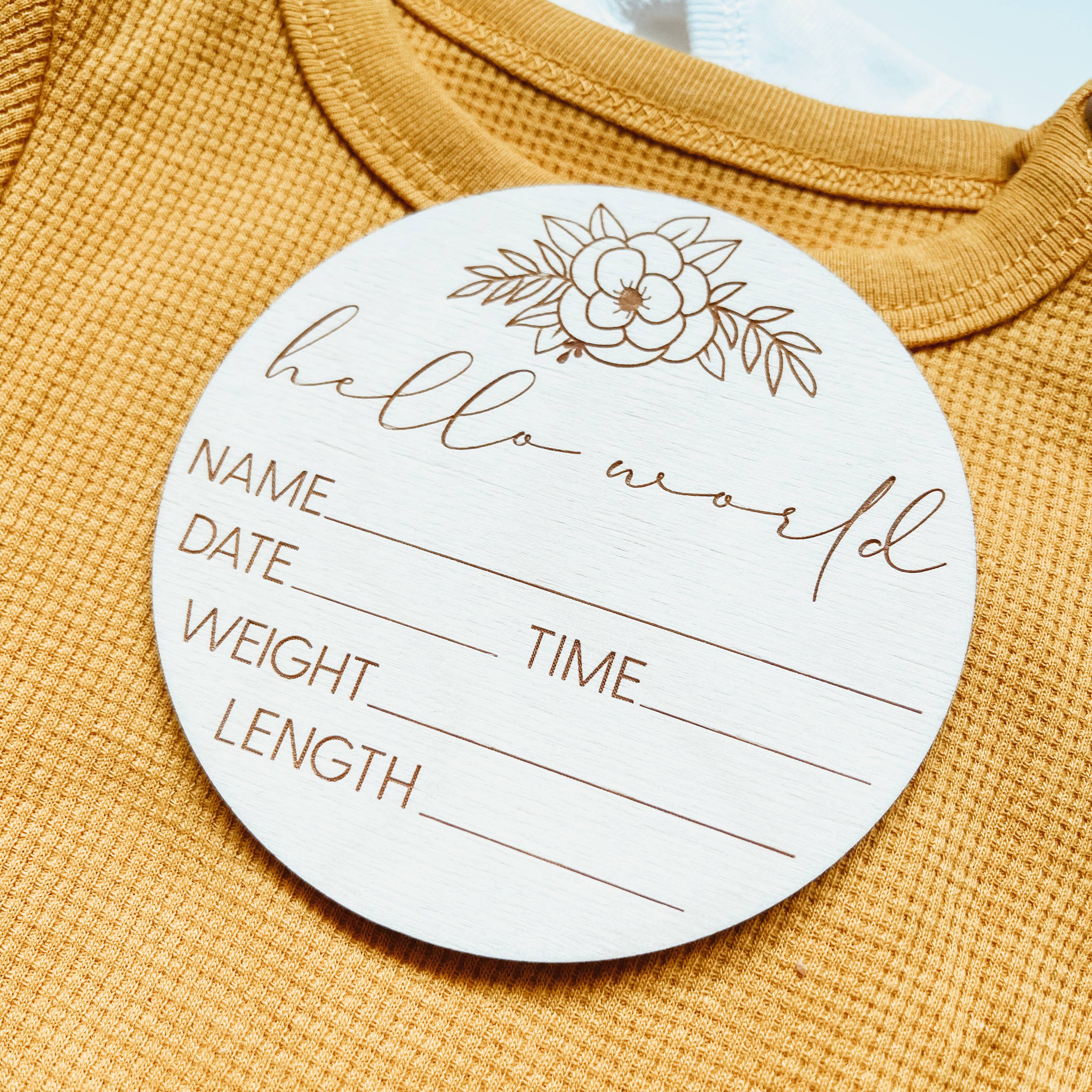 Baby Birth Announcement Sign - Hello World Floral Round – Northern Cub